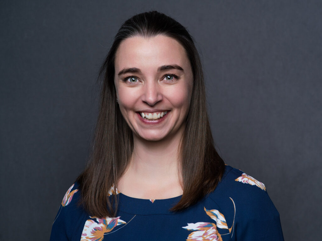 Jennifer Hay – Summercon
